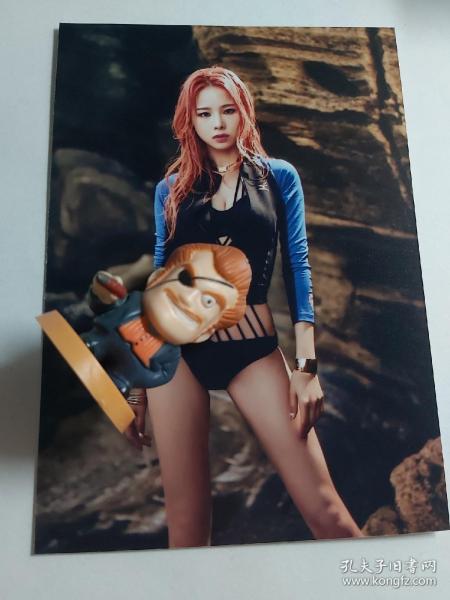 EXID许率智的稀有泳装5寸照片_无名_孔夫子旧书网